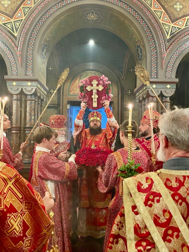 The Altar Feast of the Exaltation of the Cross is Celebrated in Geneva ...