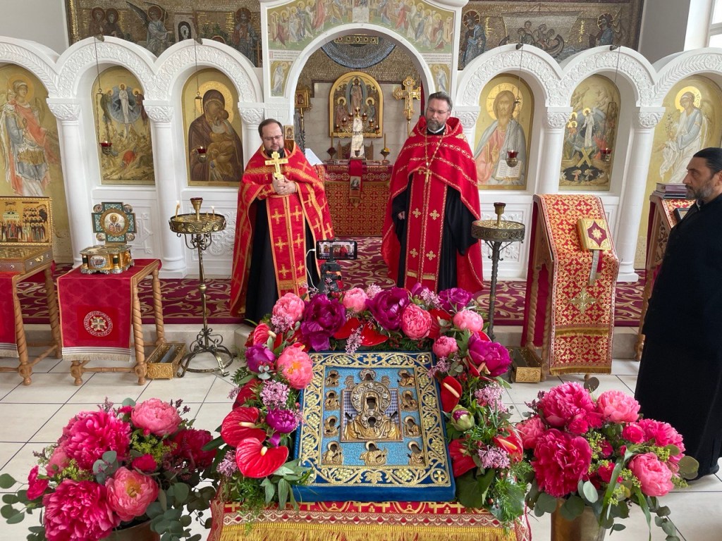The Wonderworking Kursk-root Icon of the Mother of God Visits the Holy ...