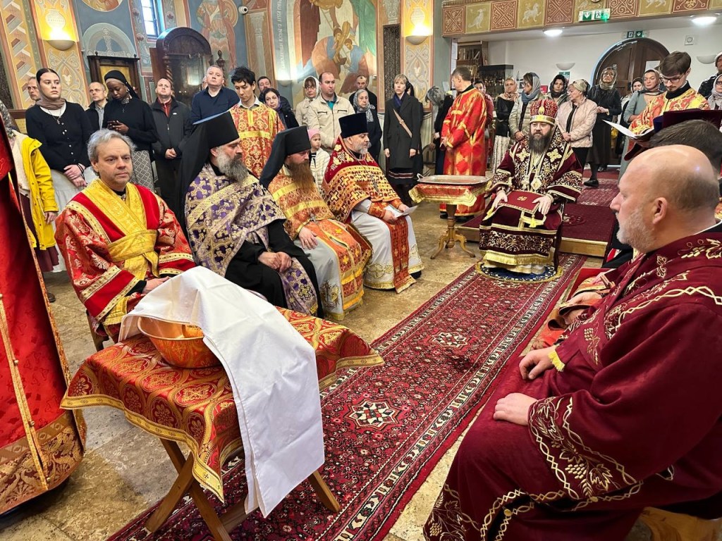 The Rite of the Washing of Feet is Served in London at the Conclusion ...