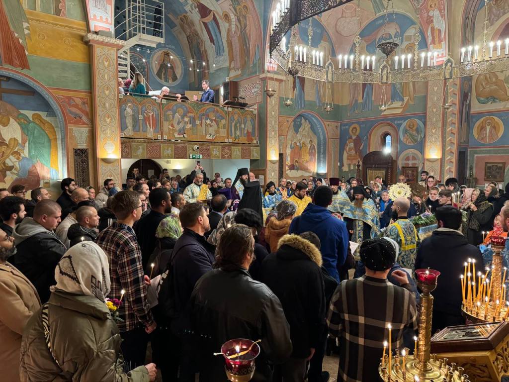 The Wonderworking ‘Hawaiian’-Iveron Icon is Solemnly Received in the ...