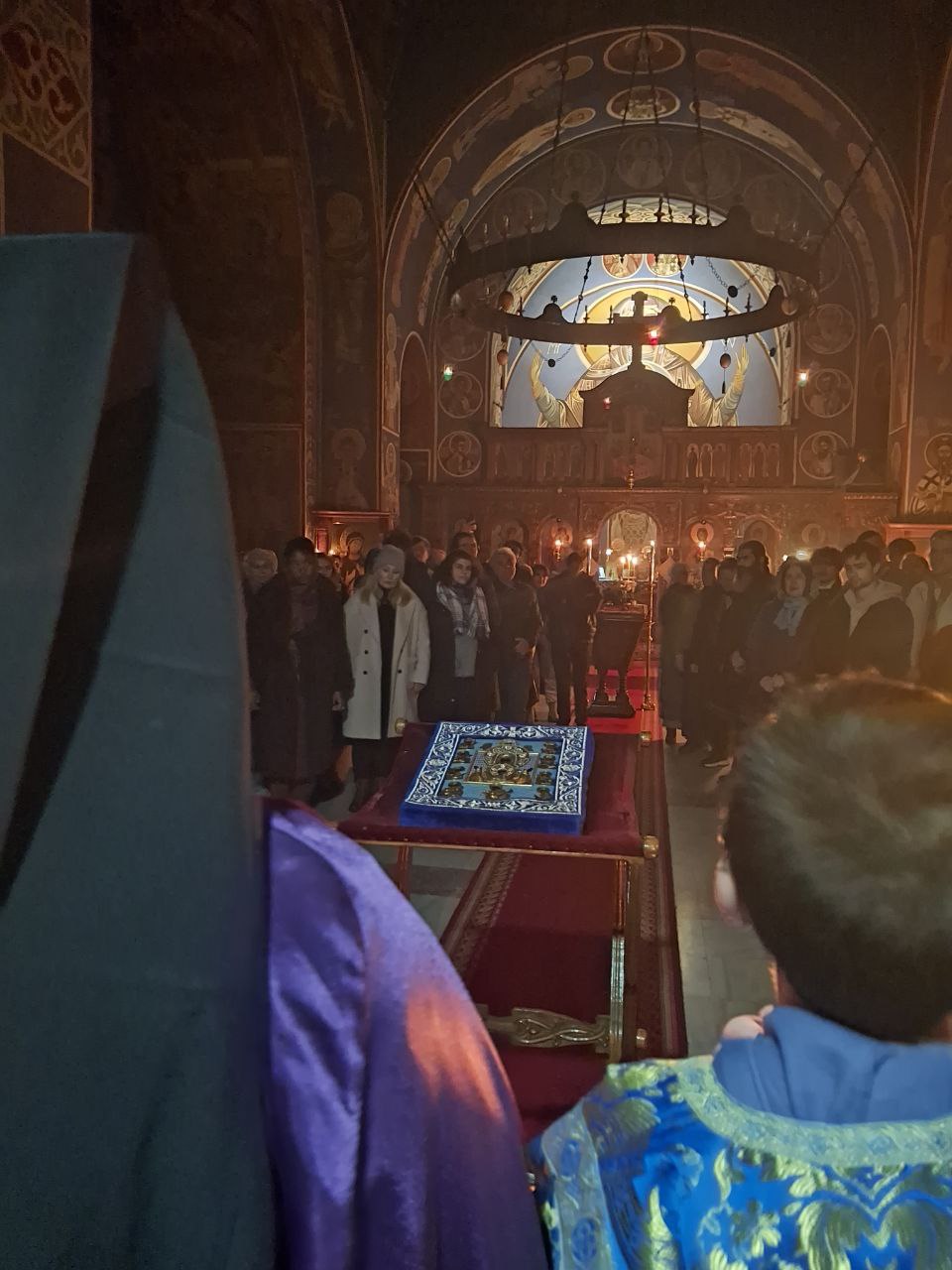 The Kursk-root icon is venerated in the Serbian Orthodox ‘Lazarica’ in ...